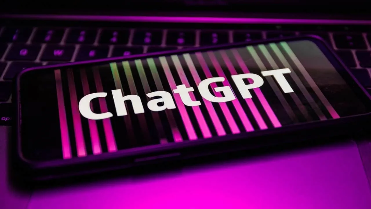 Developed Artificial Intelligence Detecting ChatGPT: DetectGPT