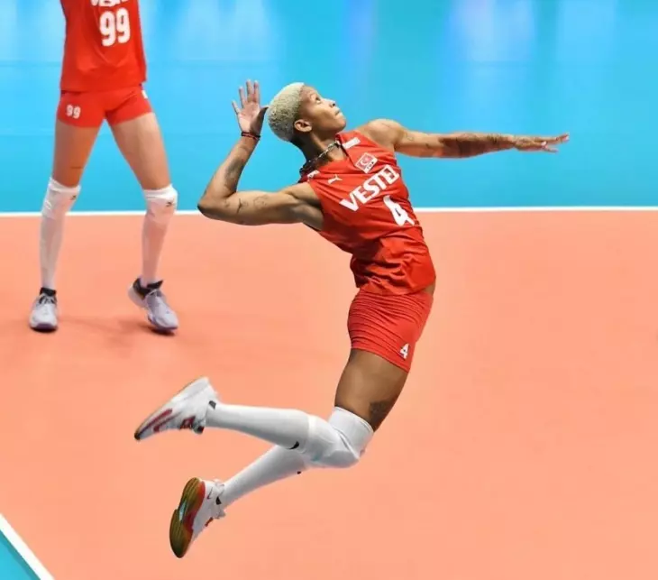 Who is Melissa Vargas? Who is » Expat Guide Turkey